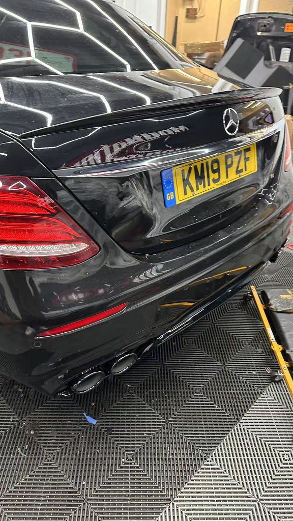 MERCEDES E CLASS W213 AMG STYLE GLOSS BLACK SPOILER – ModNations