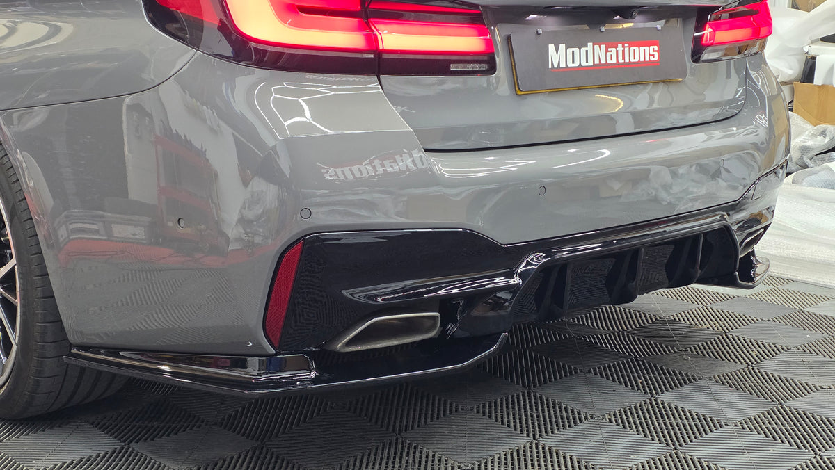 BMW 5 SERIES G30 G31 GLOSS BLACK M5 DIFFUSER WITH REAR SPATS – ModNations